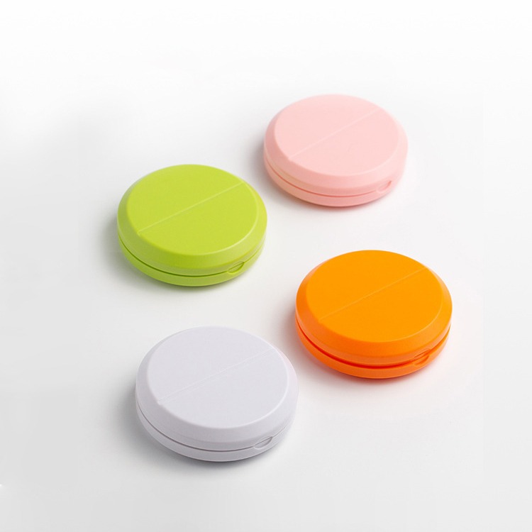 Plastic Portable Pill Cutter | Accurate Pill Cutting Tool